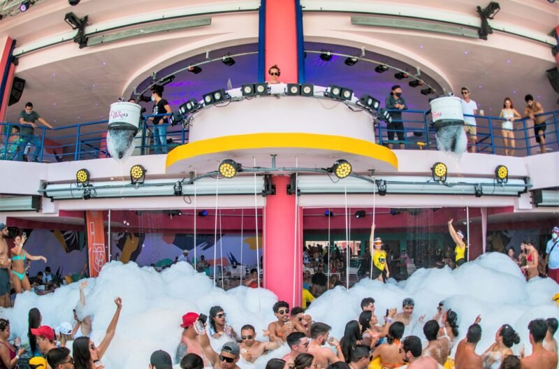 Mandala Beach Cancún | Entradas y Mesas VIP | VENUES