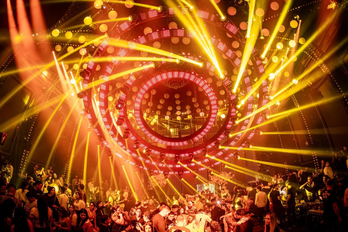 Reserva tu mesa para Strana Guadalajara