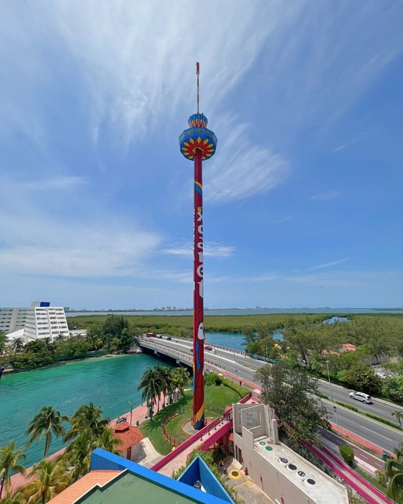 Tour Catamarán Light Isla Mujeres by Xcaret Xailing - Entradas