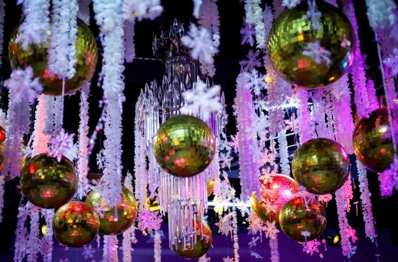 Reserva tu mesa para Looloo Studio