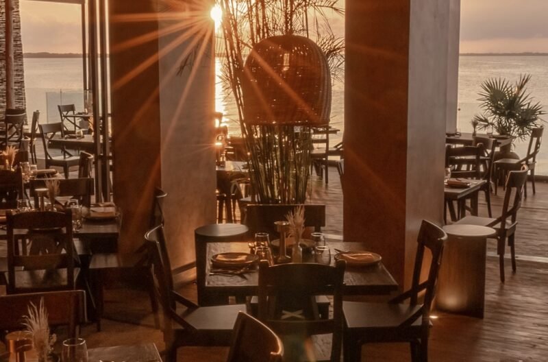 Reservación de Mesa para Restaurante AZIA Guadalajara