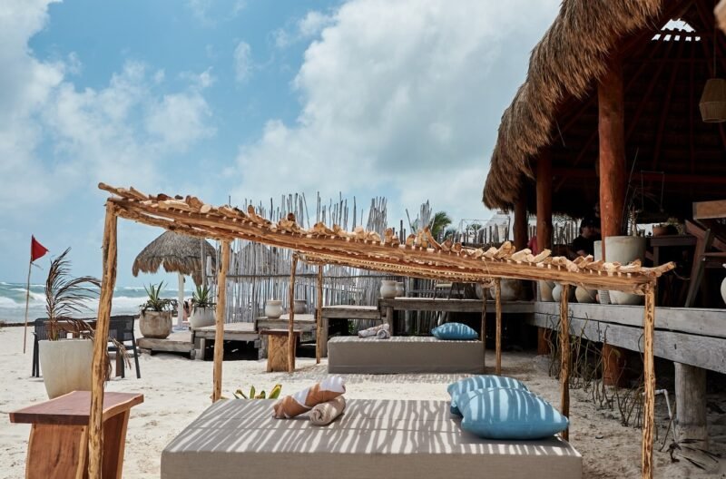 Majahuitas Beach Club Reservaciones